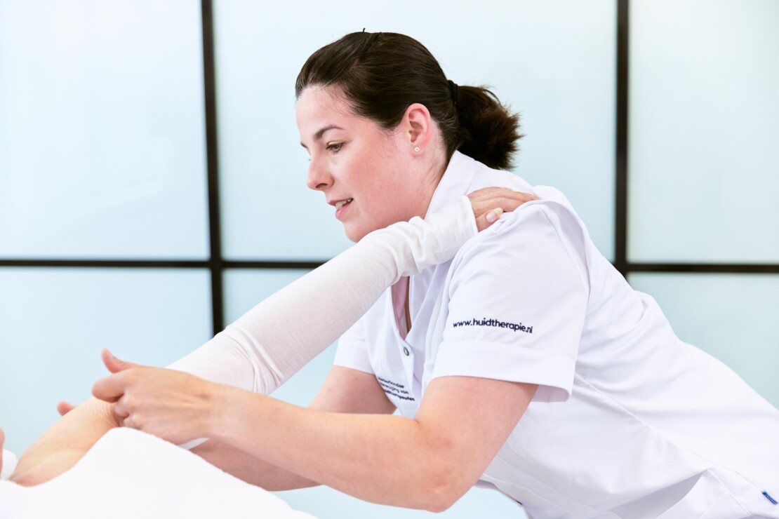 Compressietherapie - Nederlandse Vereniging van Huidtherapeuten